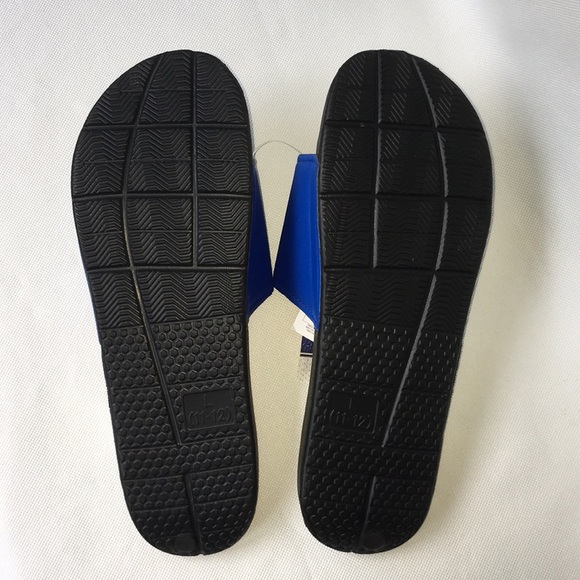 Fanatics | Shoes | Foco Kentucky Wildcats Sandals Sz 112 | Poshmark